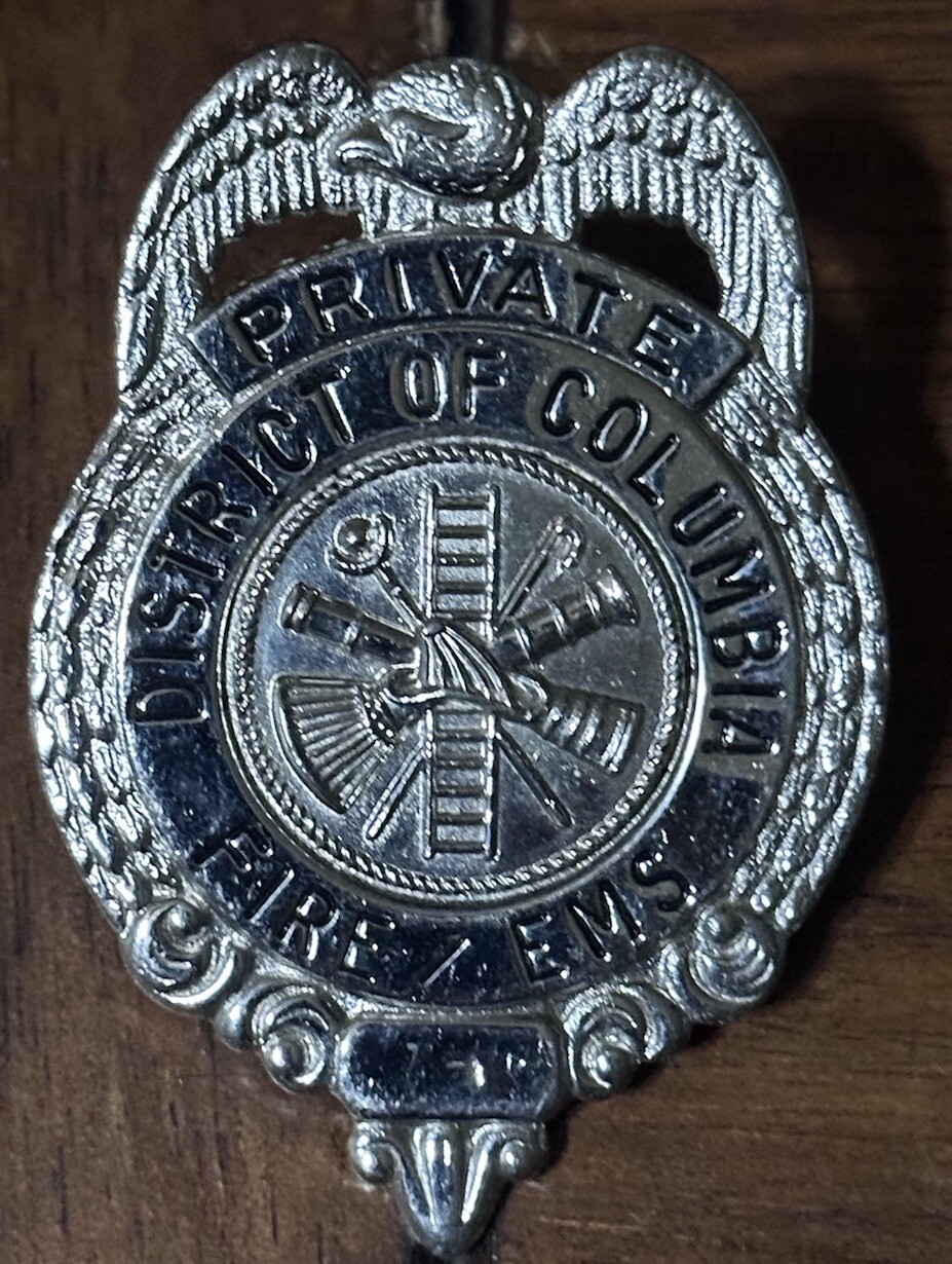 Vintage District Of Columbia Fire/EMS Private Hat Badge DCFD | eBay