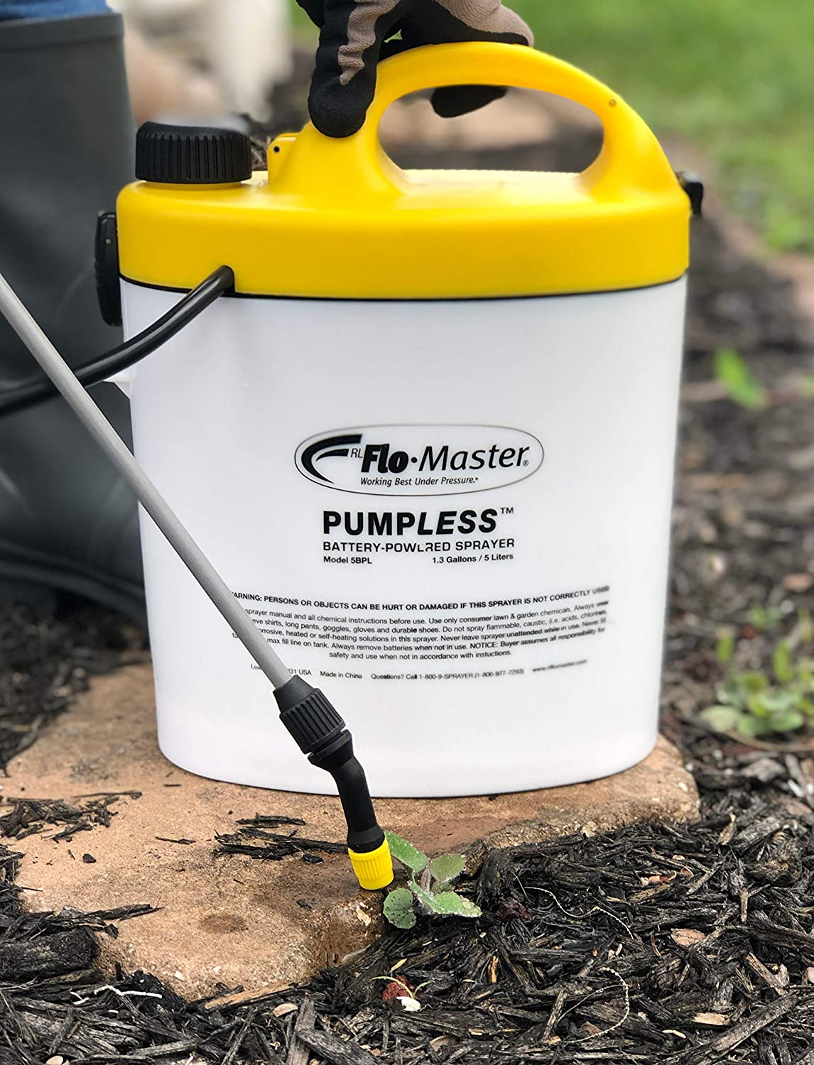 Pumpless Garden Tank Sprayer 17 Gallon Battery Powered Double ...