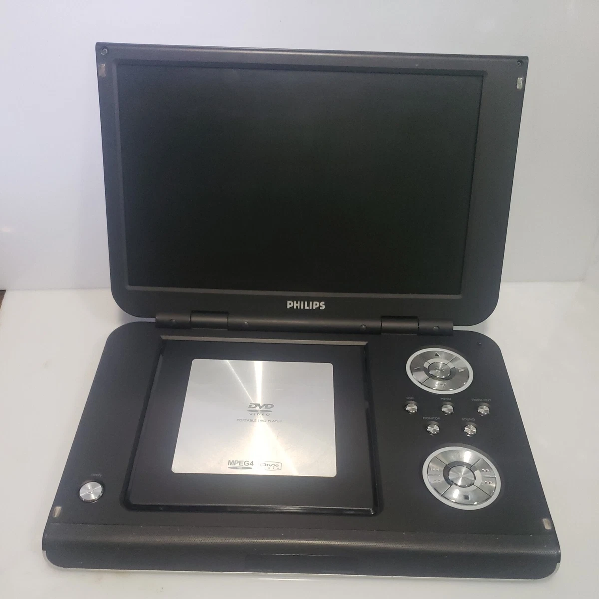 Philips Portable DVD Player with Mainstays Zippered Carrying Case ...