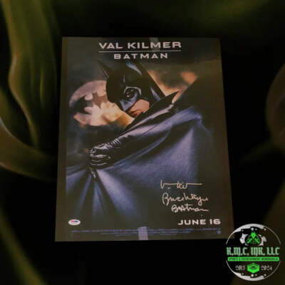 *BATMAN FOREVER VAL KILMER SIGNED AUTOGRAPHED & INSCRIBED "BRUCE WAYNE ...