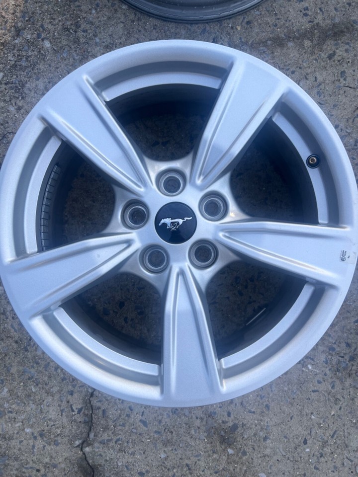 17in Ford 5 Spoke Steel Wheels | Silver | 7.5in Rim Width | 5x114.3 ...