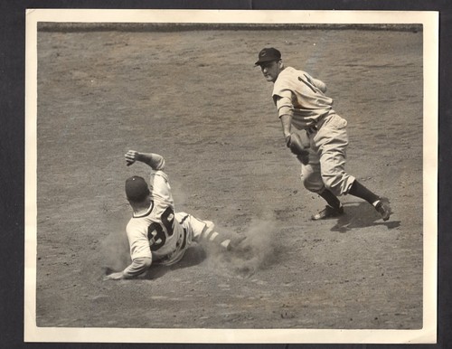 Eddie Miller & Nick Etten 1947 Press Photo Philadelphia Phillies ...