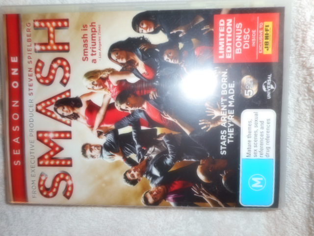 SMASH THE COMPLETE SEASON 1 DVD SET | eBay Australia