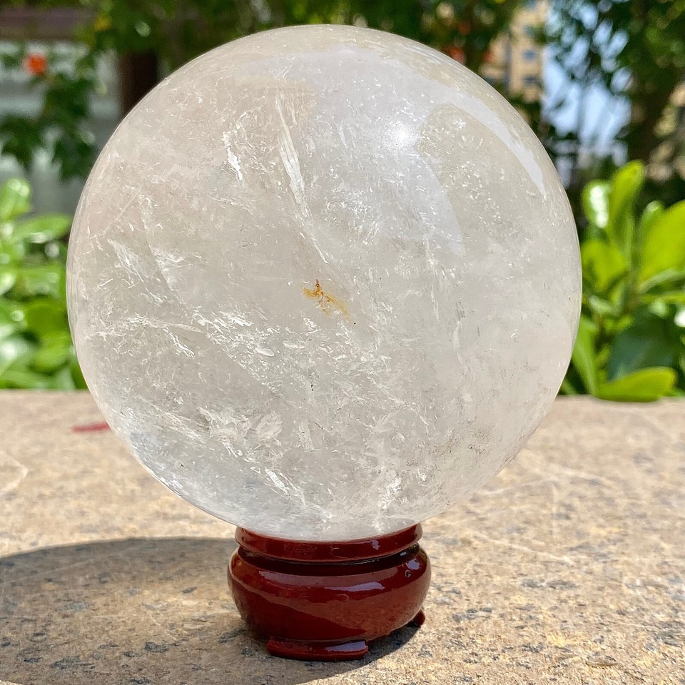 2.65LB Transparent quartz melting ball - used for healing mineral ...