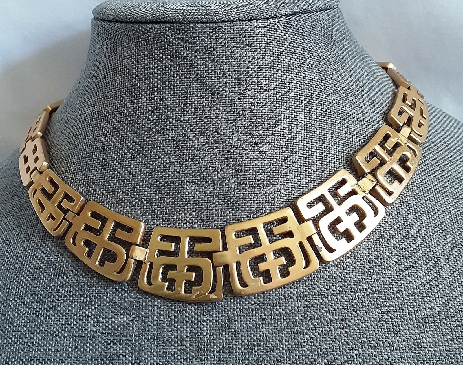 Egyptian Revival Style Gold Tone Link Collar Necklace… - Gem