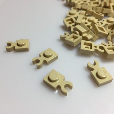 75 per lot NEW LEGO Brick Yellow (Tan) 1X1 W. Holder plate (60897/ ...