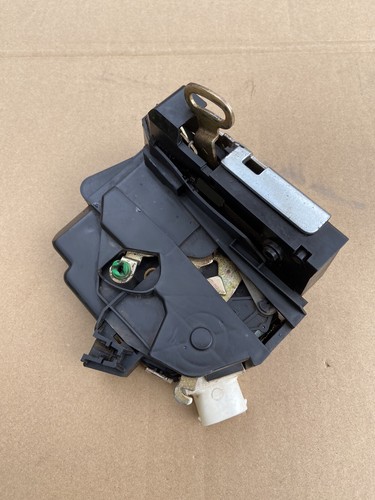 Land Rover Discovery 2 LHF Passenger Side Front Door Latch Lock | eBay