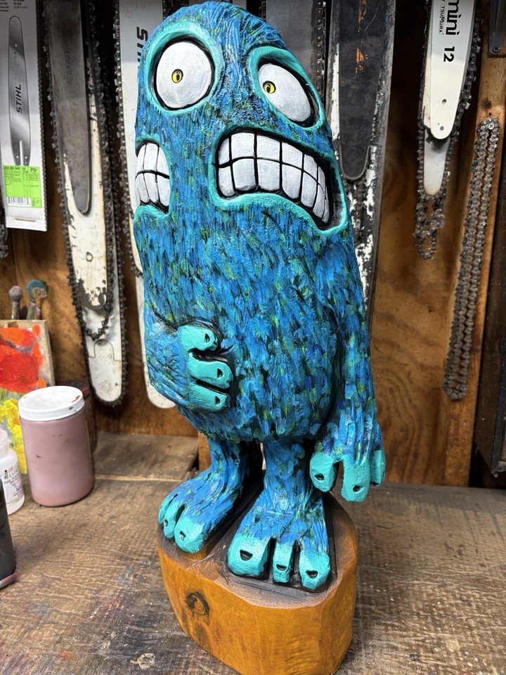 2-FACED Monster Chainsaw Carving WHITE PINE WOOD Monster Dude 23.5 ...