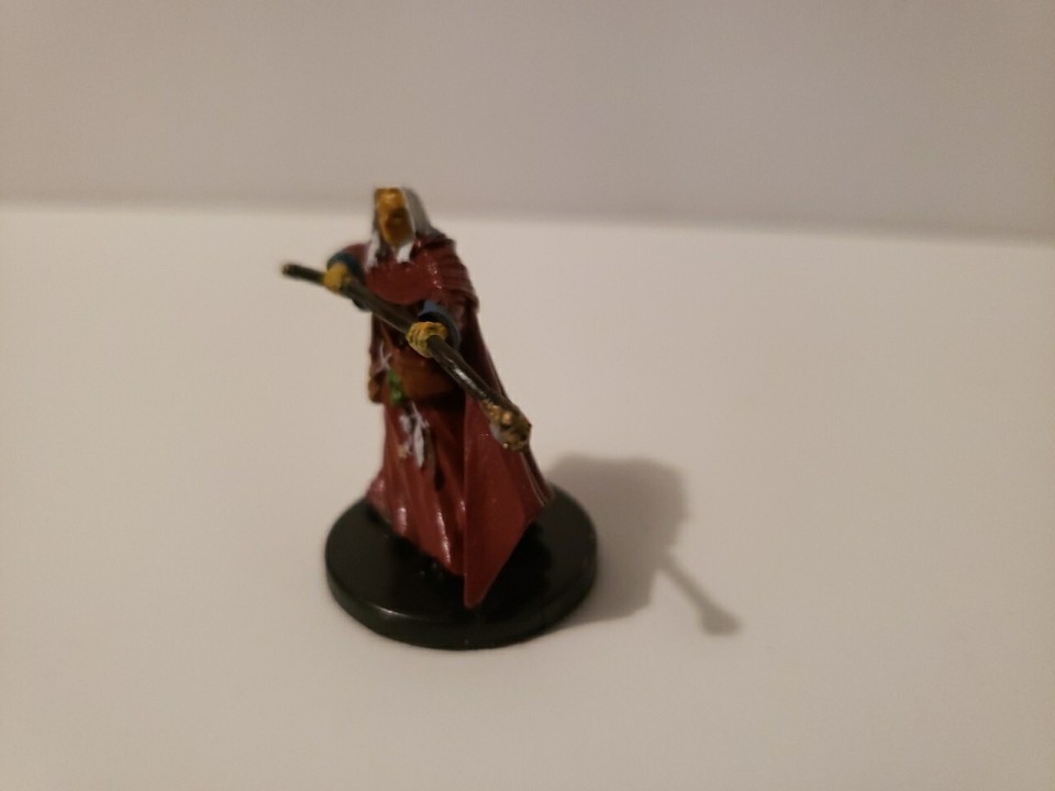 Dungeons and Dragons Miniatures Raistlin Majere Red Robes 14/60 Rare ...
