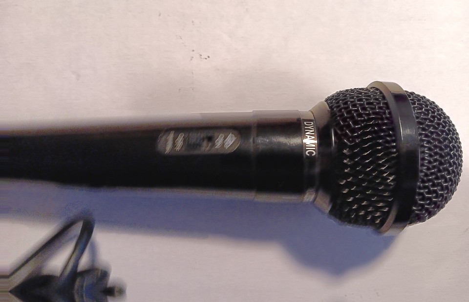 Dynamic Microphone corded 600 ohm imp | eBay