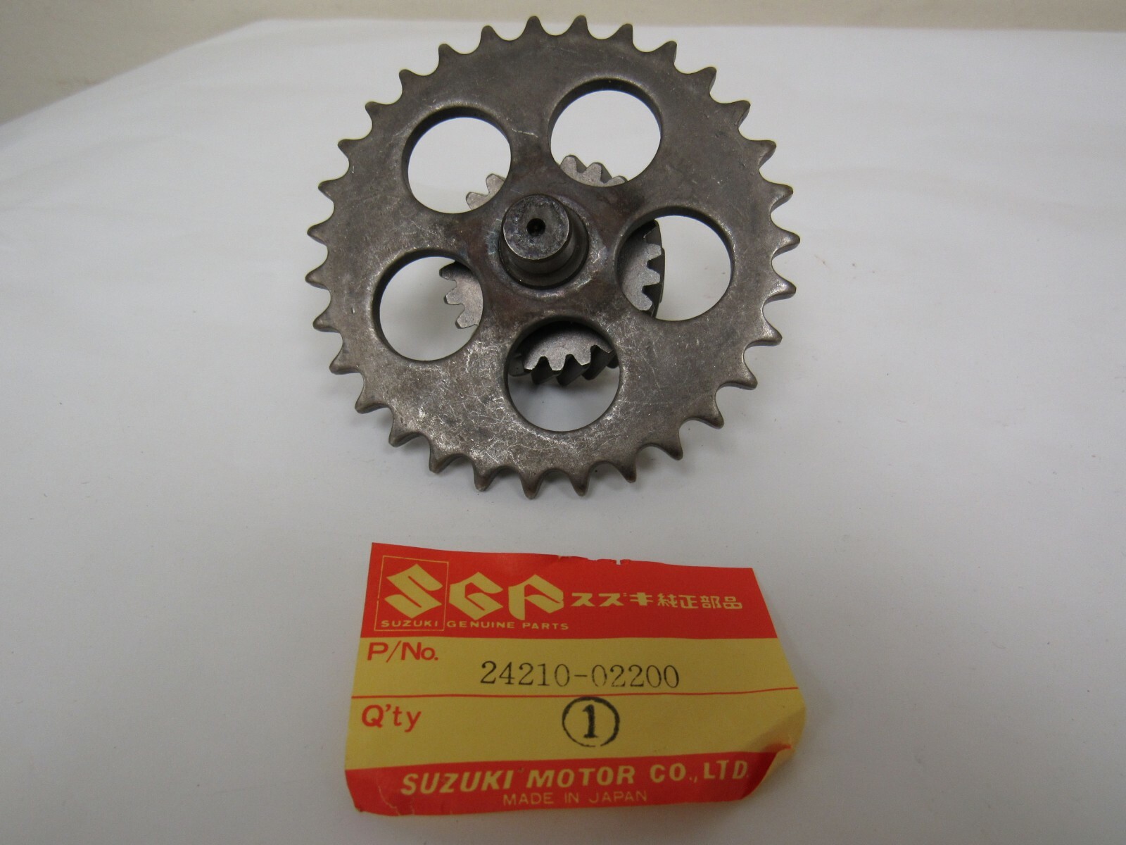 SUZUKI FA50 SHUTTLE FINAL DRIVE GEAR ASEMBLY NOS 24210-02200 1981-1991 ...