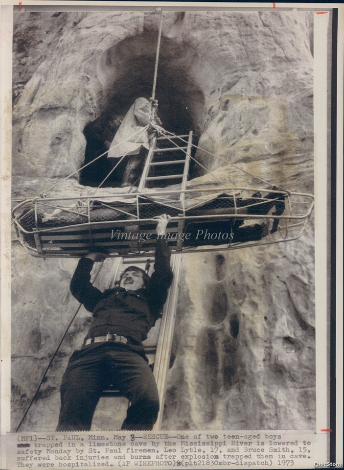 1973 St Paul Minnesota Leo Lytle Bruce Smith Cave Rescue 8X10 Vintage ...