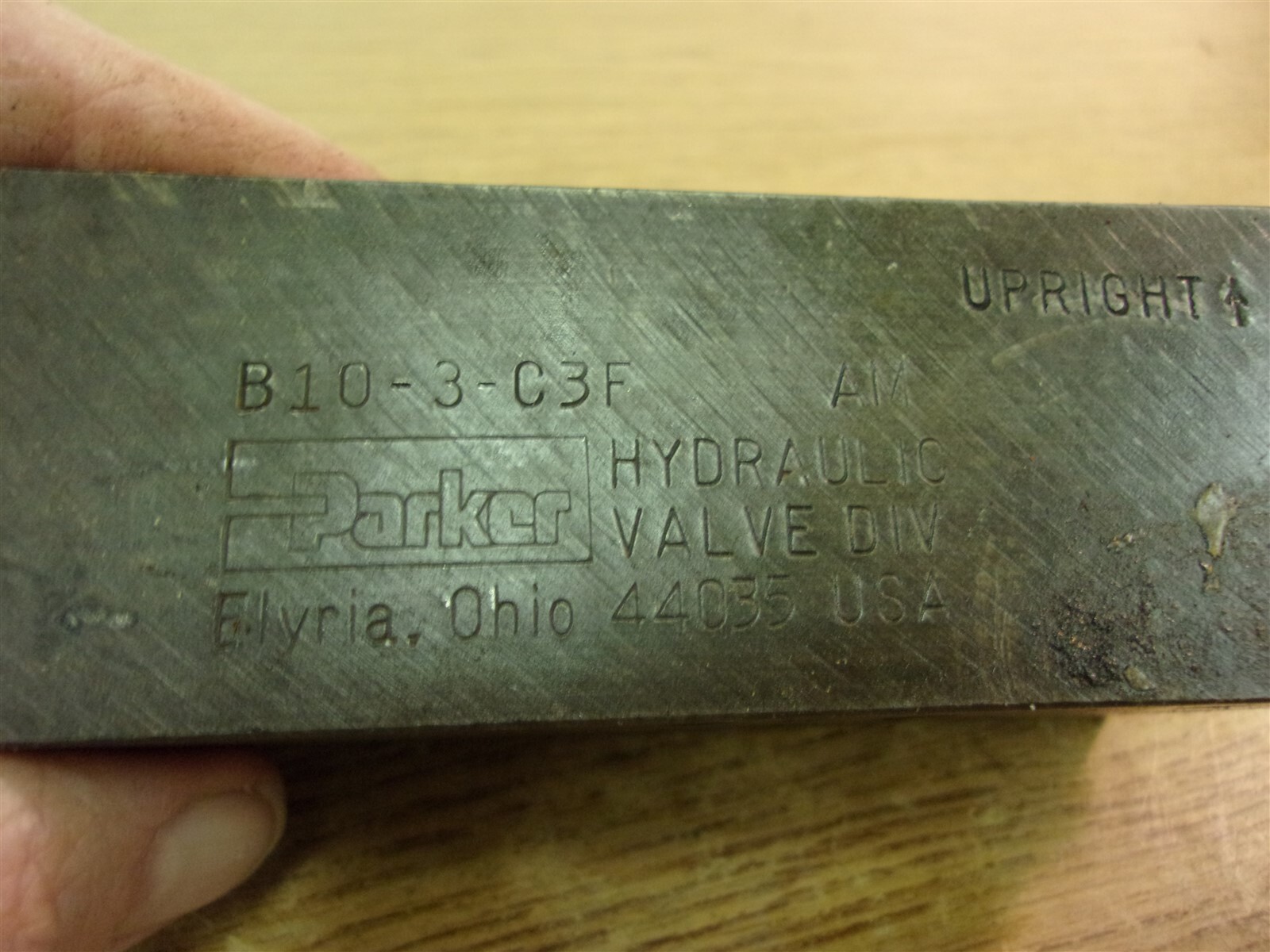 Parker B10-3-C3F Hydraulic Relief Valve *FREE SHIPPING* | eBay