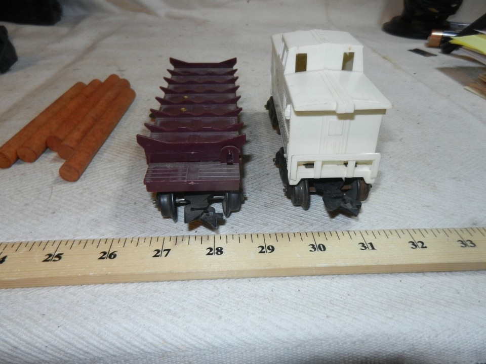 Marx NYC Pacemaker caboose, Erie log dump - O Gauge 8 Wheel G Trucks ...