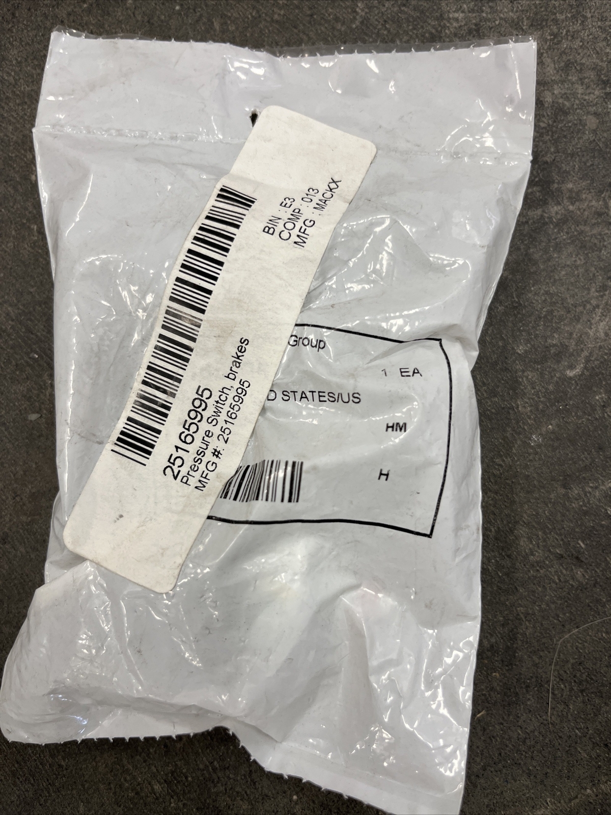 25165995 OEM Mack Truck Pressure Switch Jumper for sale online | eBay