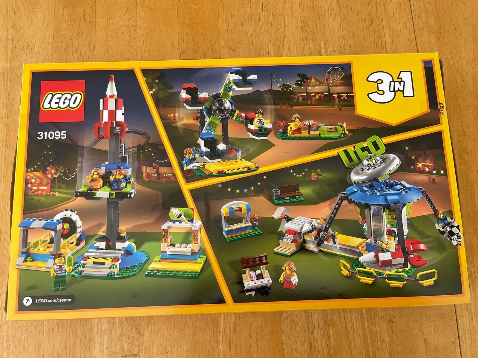 LEGO Creator Set 31095 - Fairground Carousel - Brand New & Sealed ...