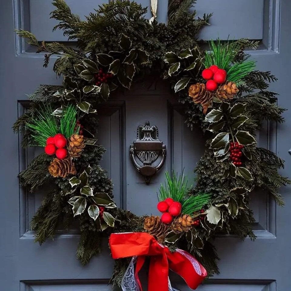 Set of 10 Artificial Christmas Picks - Festive Red Berry Holly Branches ...