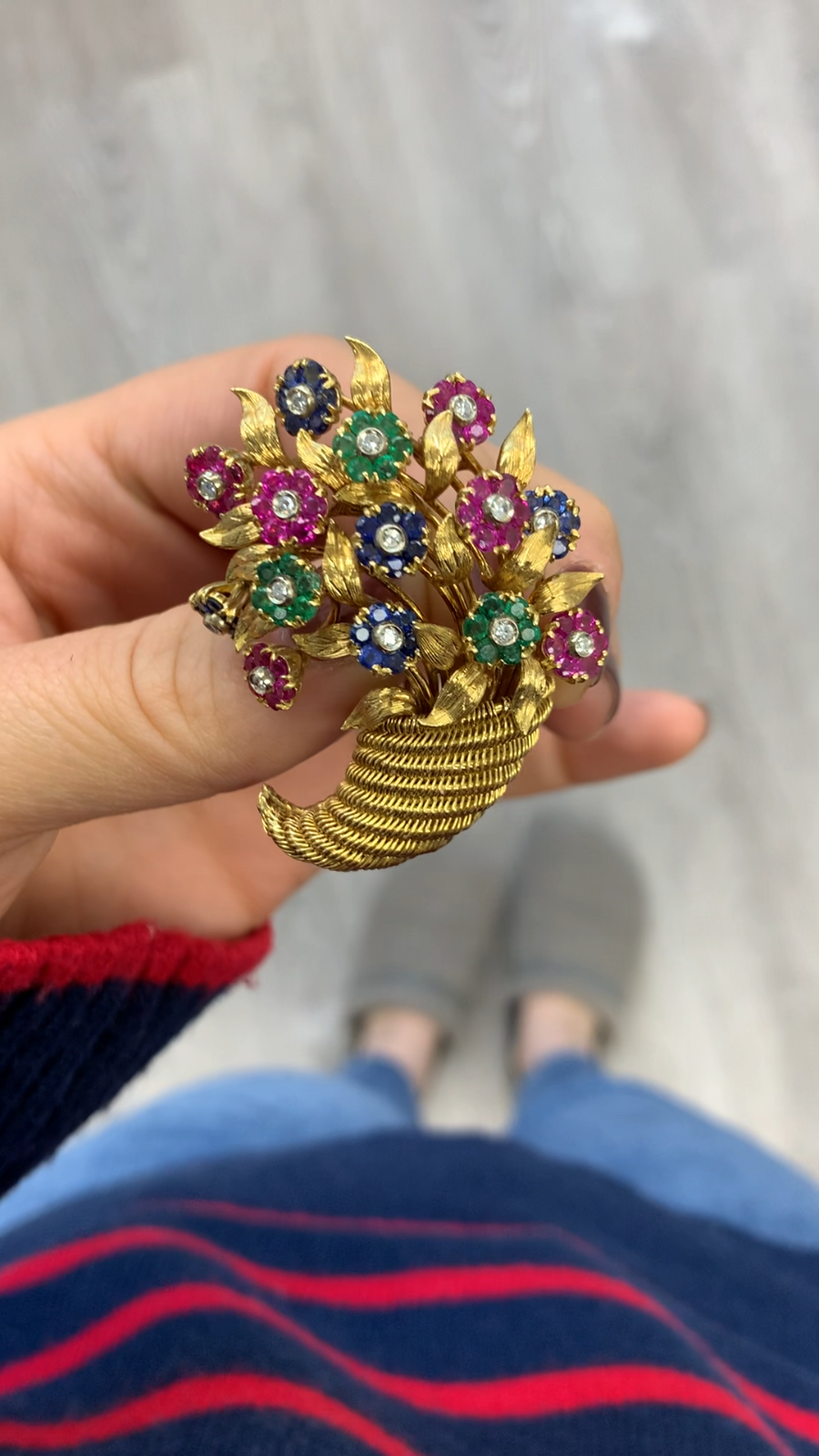 Vintage Retro Tiffany and Co 18K Yellow Gold Cornucopia Sapphire Flower ...