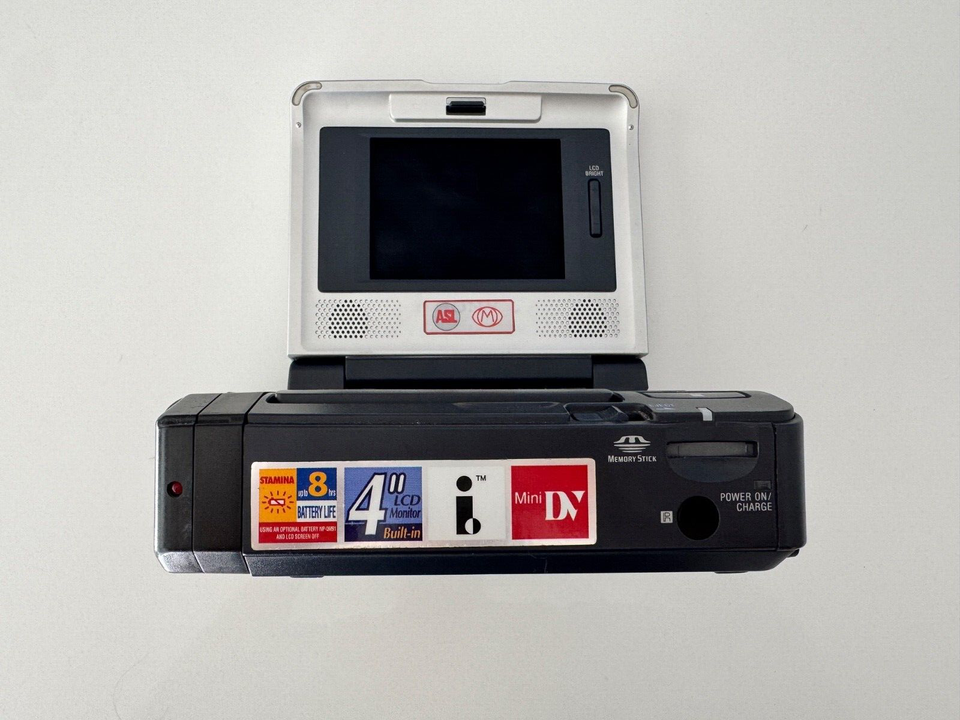 Sony GV-D1000 MiniDV Video Walkman MiniDV Digital Video Cassette ...