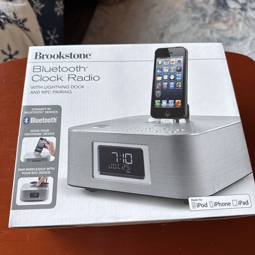 BrookStone Bluetooth Clock Radio With Apple Lightning Dock | eBay