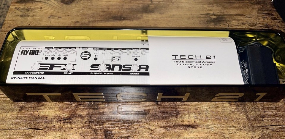 Tech 21 Fly Rig 5 V2 Multi Effects Guitar Pedal READ | eBay