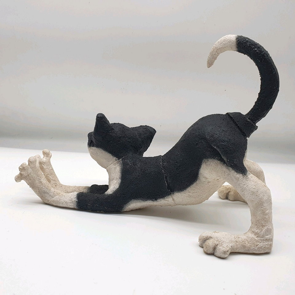 A Breed Apart Mittens Black & White Cat Country Artists Figurine 05235 ...