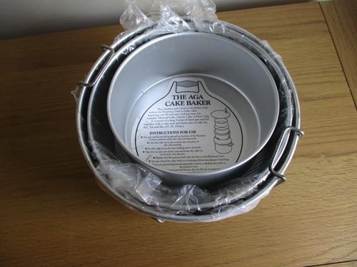 AGA AGALUXE CAKE BAKER SET CAKE RACK + 3 SIZES TINS Unused No Pan | eBay UK