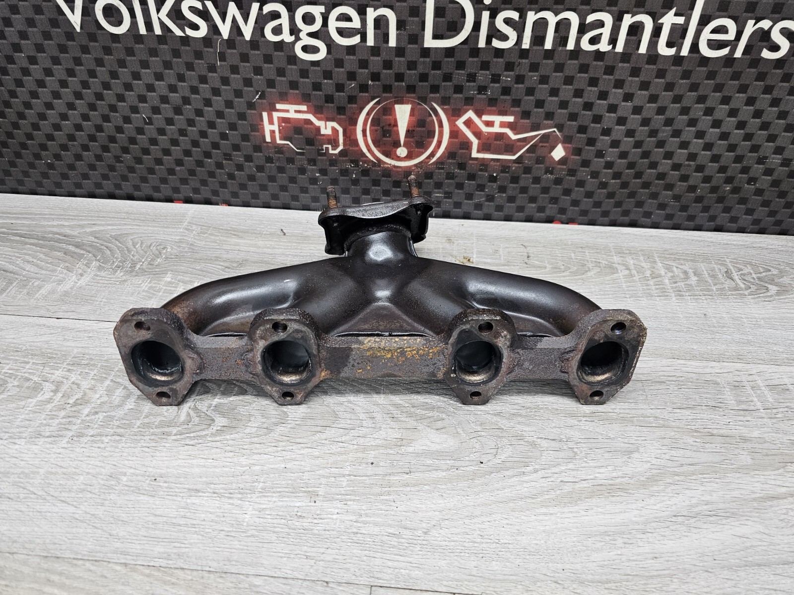 2011 - 2015 Volkswagen Jetta 2.0L Non Turbo 4 Cylinder Exhaust Manifold ...