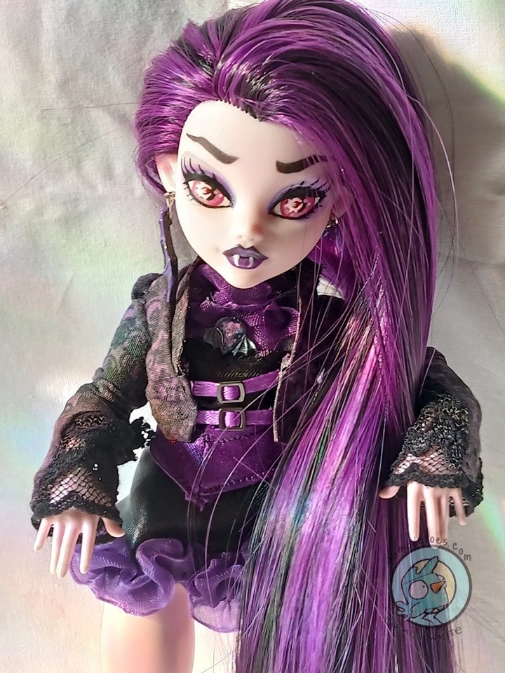 Elissabat G3 Vampire ART DOLL Monster High Custom Repaint OOAK grape ...