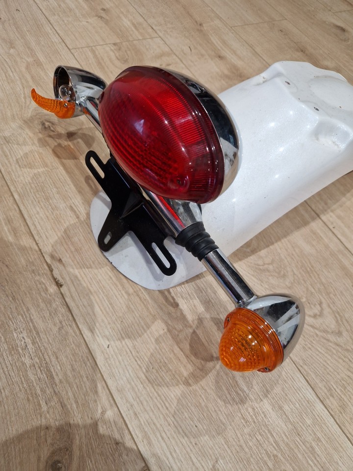 triumph bonneville rear brake light lamp mudgaurd indicator buld type ...
