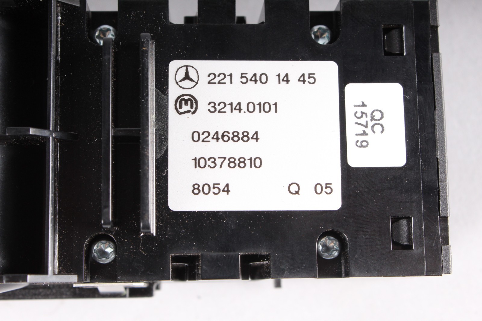 07-13 Mercedes W221 S550 CL550 Electronic Parking Button Switch ...