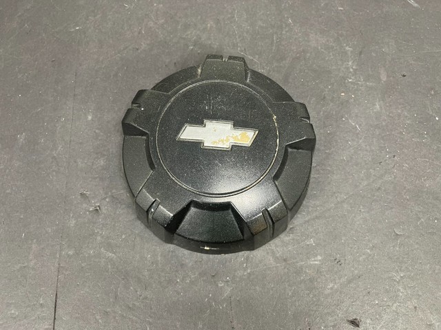 2004-12 Chevy Chevrolet Colorado Black Wheel Center Hubcap Hub Cover ...