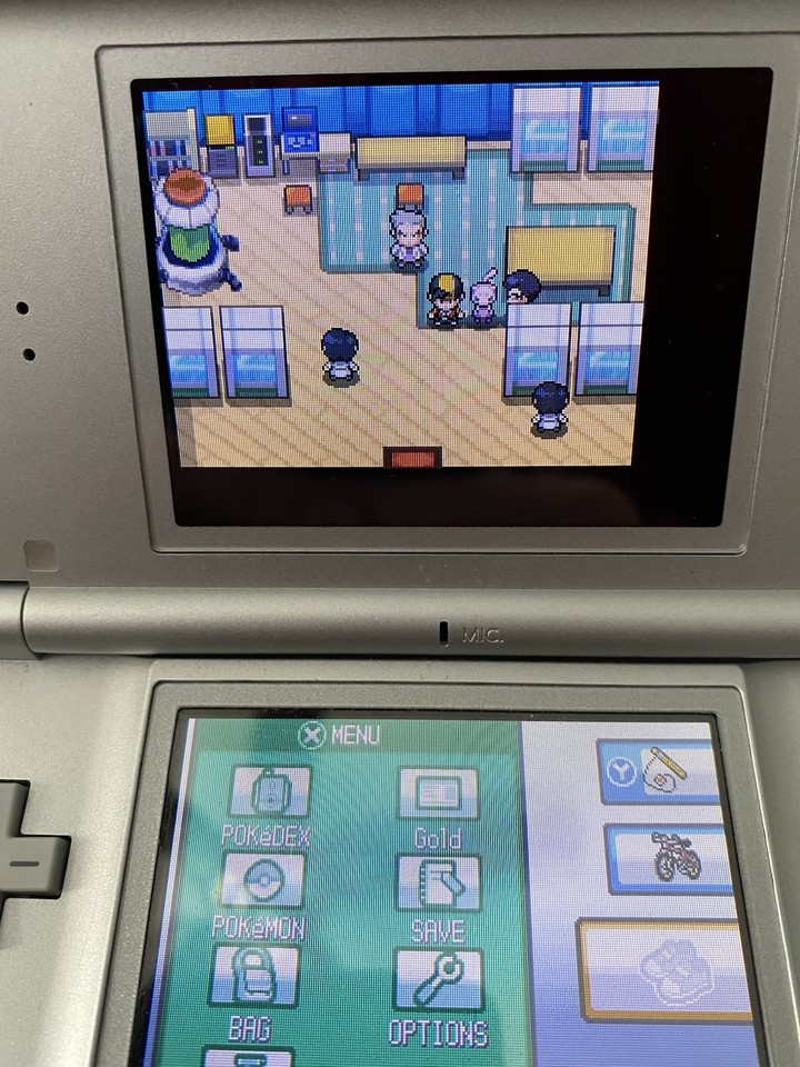 Pokémon HeartGold Version (Nintendo DS, 2010) READ - US Version ...