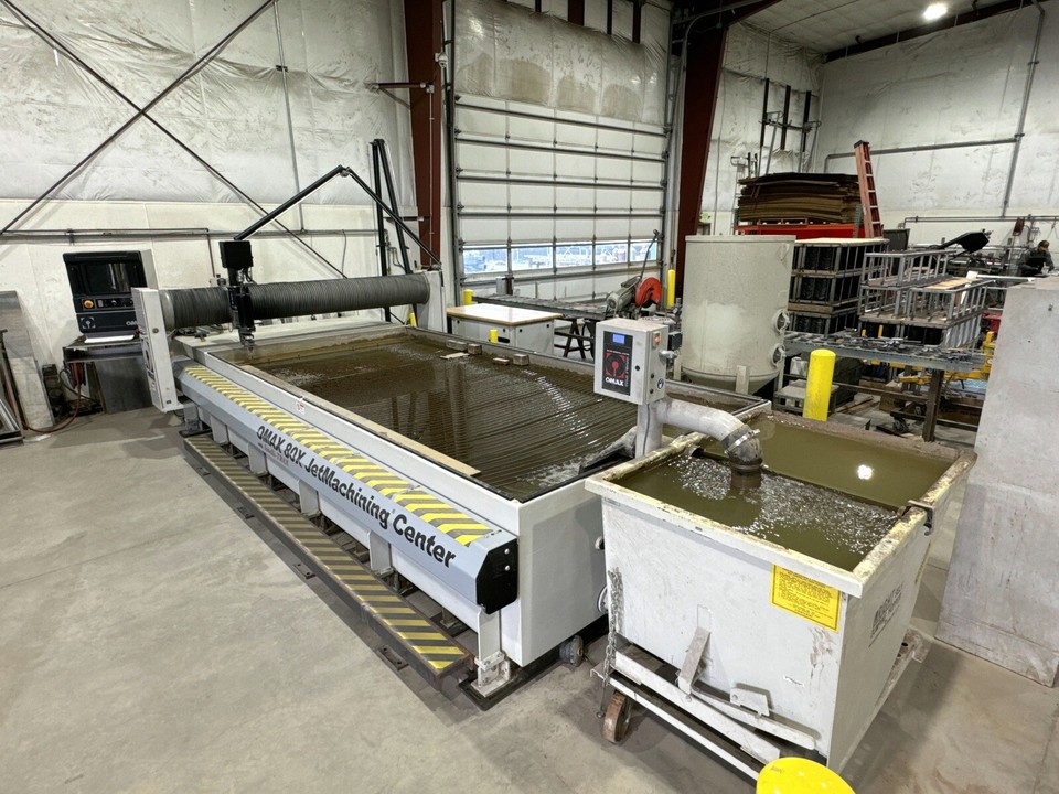 2020 Omax 80x CNC Waterjet Cutting System 6'8"x13'4" Table Size 50 HP ...