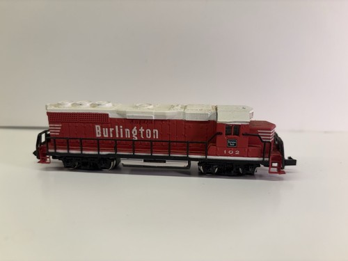 N Scale Burlington Route GP 40 Diesel Locomotive | eBay
