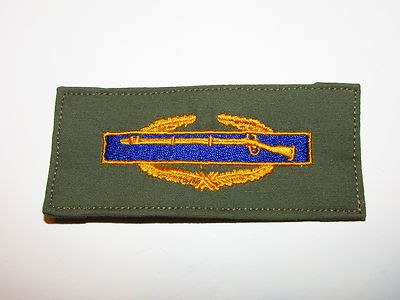 b9451 US Army Vietnam Combat Infantry Badge Prototype gold/blue 5th ...