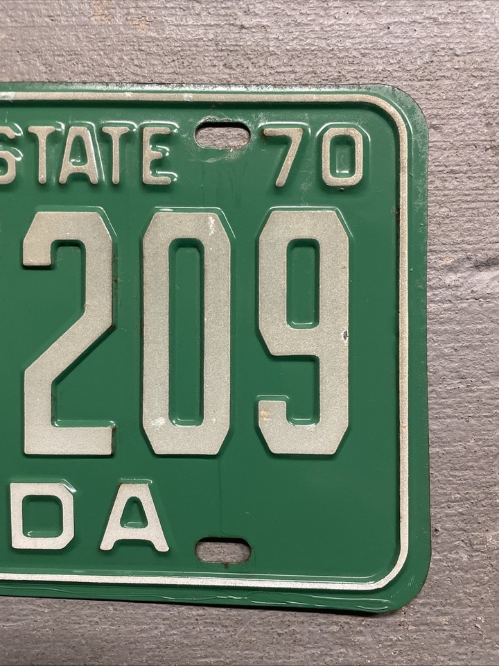VINTAGE 1969-1970 FLORIDA LICENSE PLATE SUNSHINE STATE WHITE/GREEN 8 ...