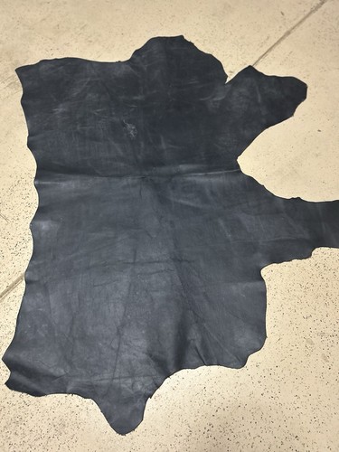 Buffalo Hide Black Handbag Scraps Part5' x 3' | eBay