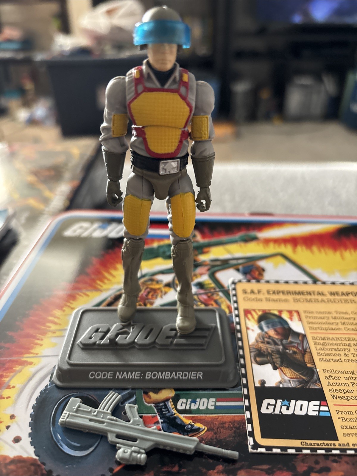 GI Joe FSS 2-09 BOMBARDIER Collectors Club exclusive | eBay