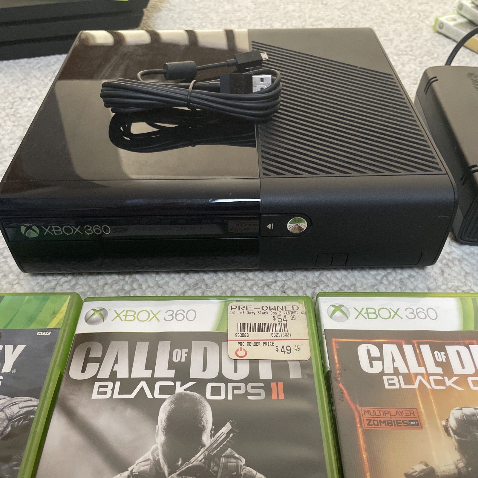 Microsoft Xbox 360 E 4GB Black Console With Games- No Controllers ...