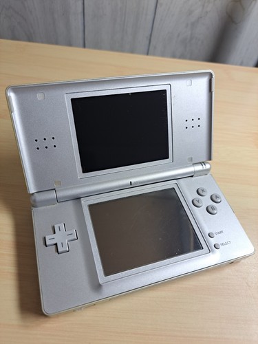 Nintendo DS Lite Gloss Silver Handheld Video Game Console USG-001 ...