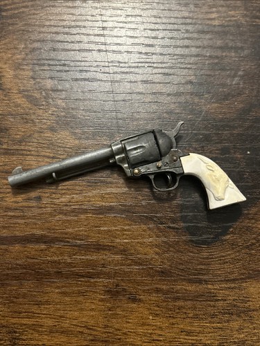 Vintage MARX Miniature Colt Revolver Toy Gun White Steer Head Grip 3.5 ...