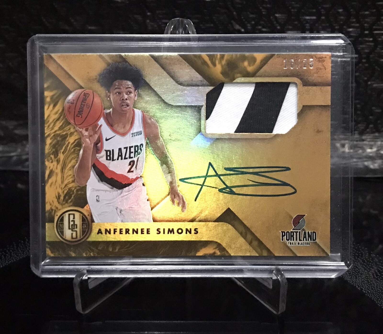 2018-19+Panini+Chronicles+-+Gold+Standard+Rookie+Jersey+Autographs+ ...