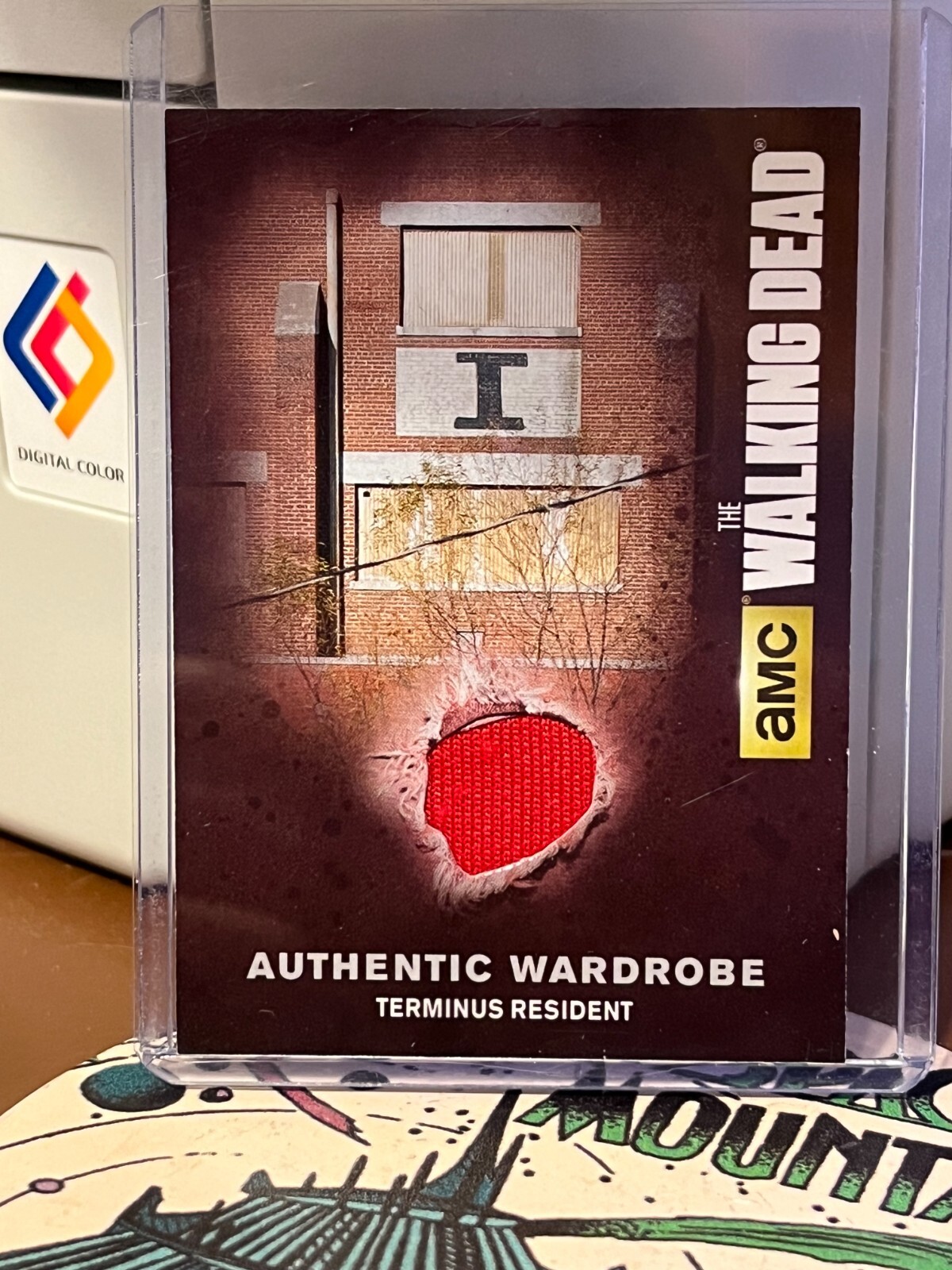 Topps Walking Dead Relic Card Terminus Resident Clothing Swatch Mint ...