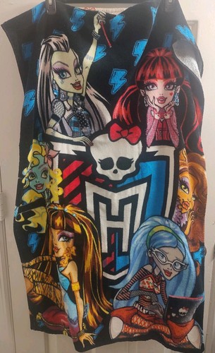 Monster High Total Recharge Beach Towel 27" x 54" 100% Cotton 2014 | eBay