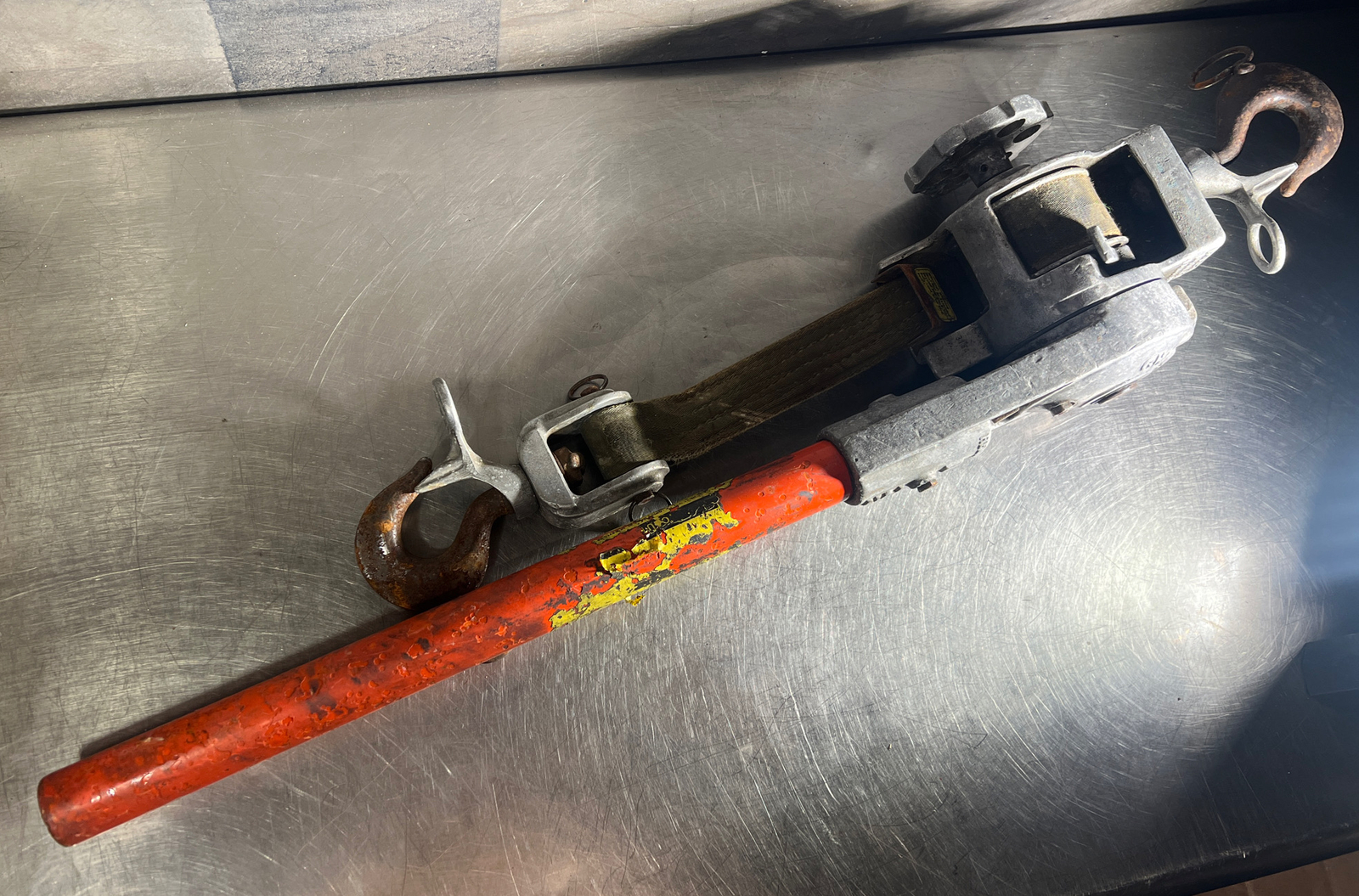 Chance Hoist 1 Ton Hot Stick Ratcheting Strap Hoist. Our #3 | eBay