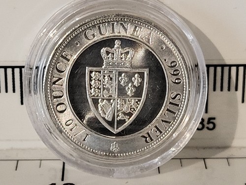 (L1104) 2022 St. Helena 0.999 Silver ⅒ oz Spade Guinea Sovereign Coin ...