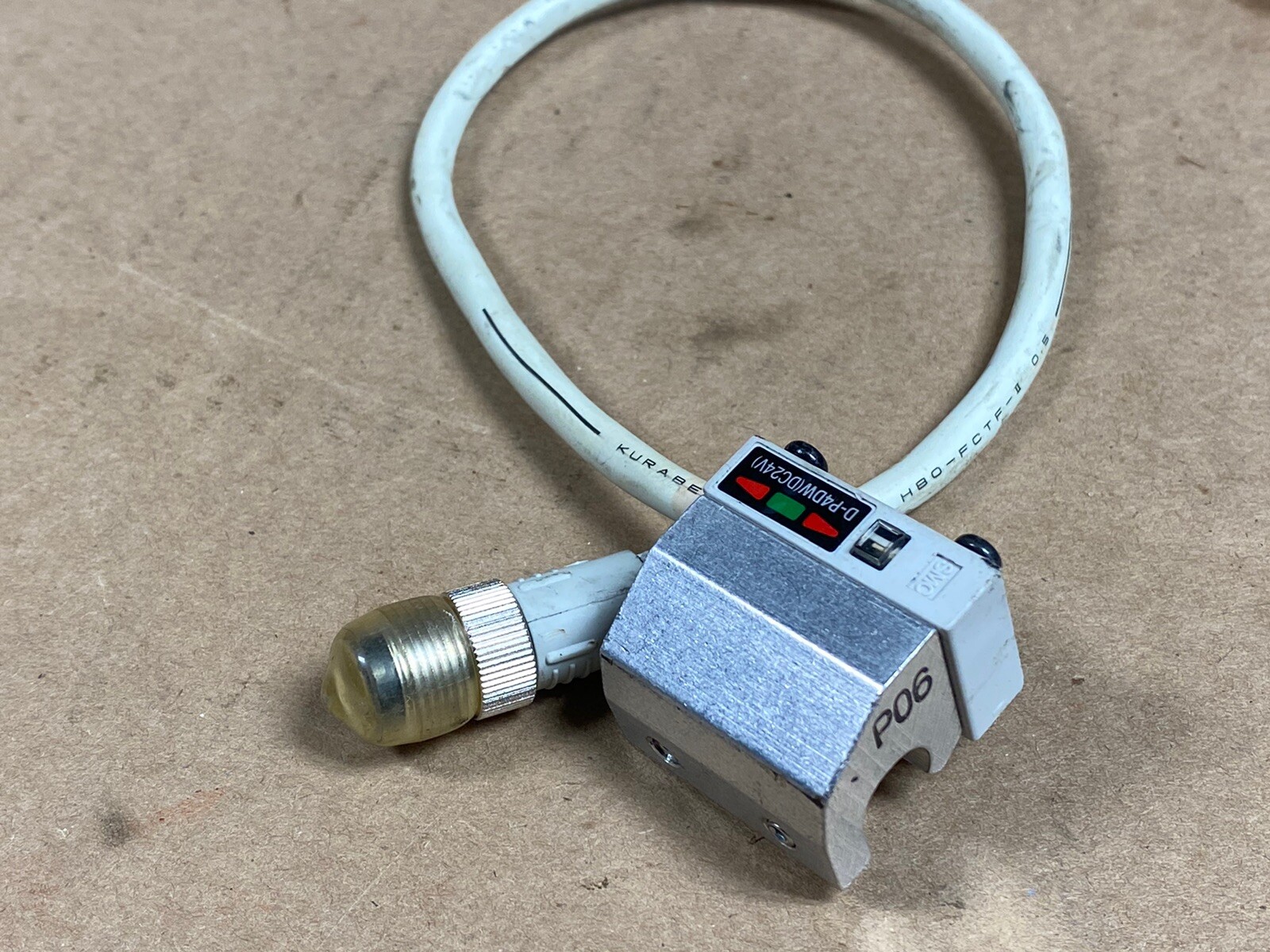 NEW SMC Reed Auto Switch Sensor With Bracket D-P4DW D-P4DW(DC24V) FAST ...