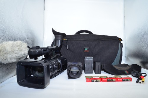 Excellent+5 Sony HVR-Z5J /1 HDV 1080i Mini DV Professional Camcorder w ...