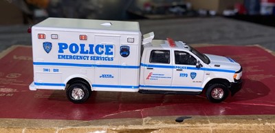Kitbash Ram 2500 1/64 New York Police Department Police Department NYPD ...